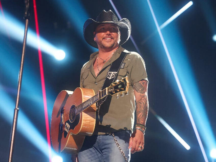 Jason Aldeans ‘try That In A Small Town Hits No 1 Single On